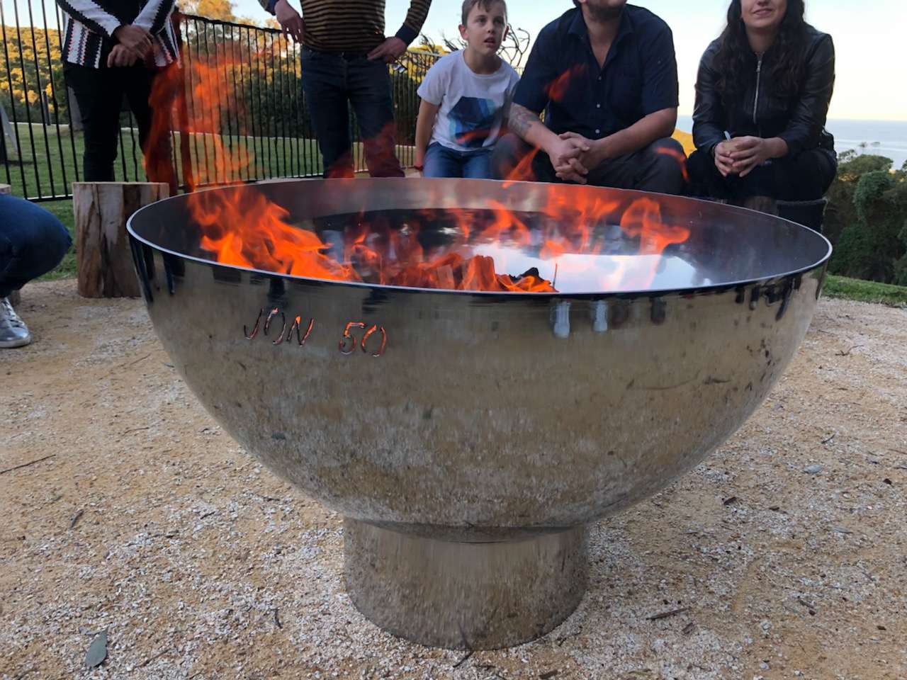 How to Organise a Perfect Fire Pit Party - Unique Fire Pits
